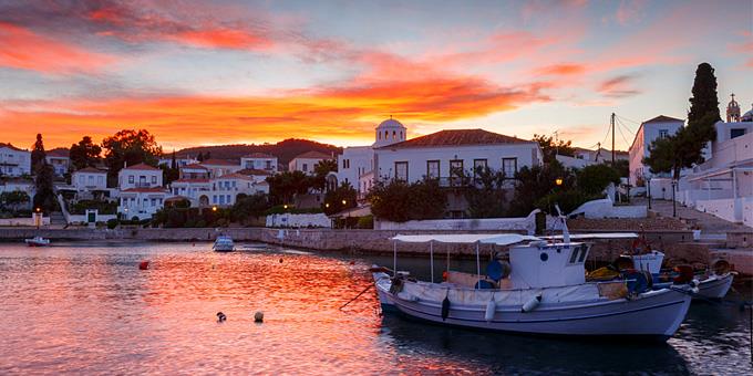 Tsanas Travel - Εκδρομές - Οικονομικές τιμές-Ενοικιάσεις Πούλμαν